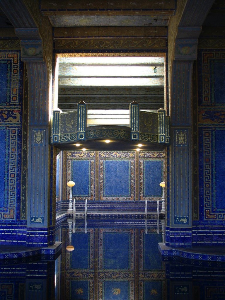 The Hearst Castle Estate - THE MILLIARDAIRE