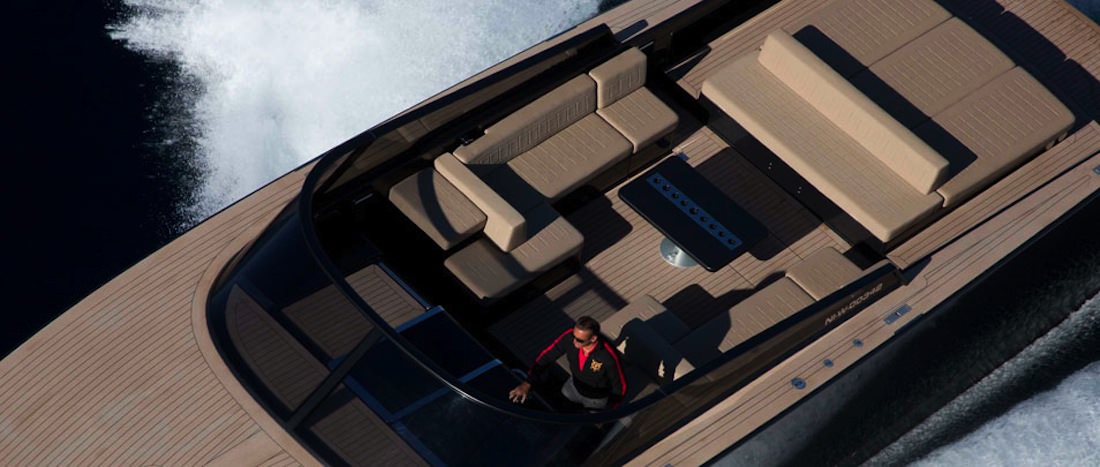 The Vandutch 55 : An affluent trendy « Day-boat » - THE MILLIARDAIRE