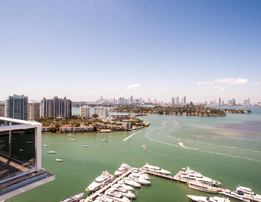 The 1800 Sunset Harbour Unit TS-3 : contemporary luxury