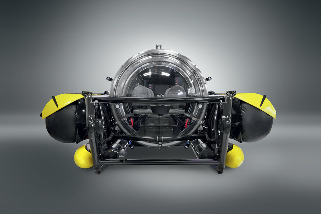 The C-Explorer 5 : world’s first subsea limousine