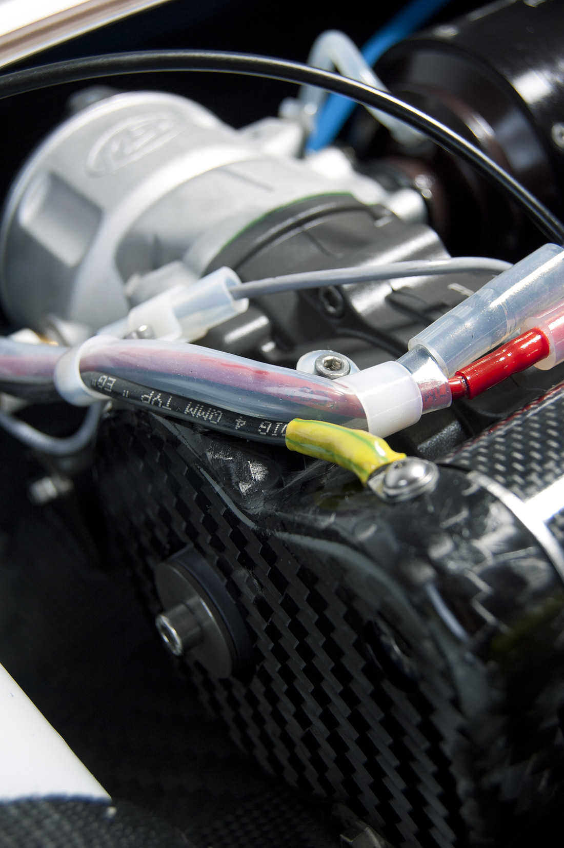 JetSurf : the ultimate toy for the ultimate ride