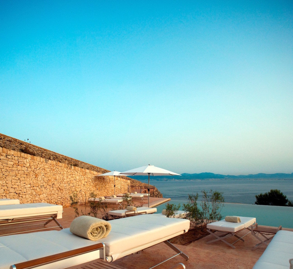 Hotel Cap Rocat : luxury journey into a former fortress