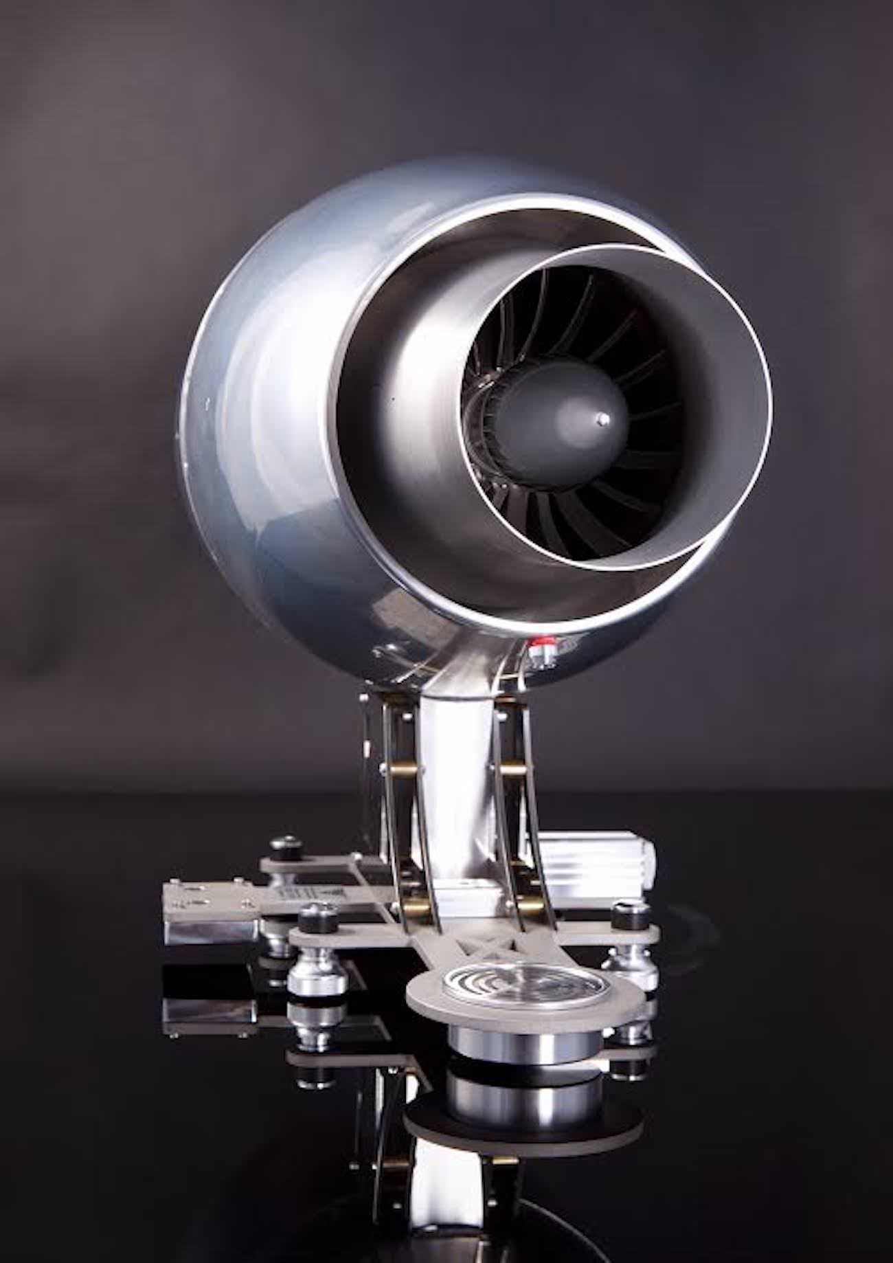 Aviator Veloce Tubojet: a perfectly stunning coffee machine!