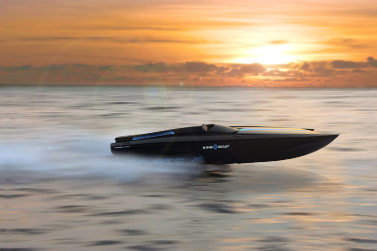 Arrow 460-Granturismo: first Mercedes-Benz luxury yacht