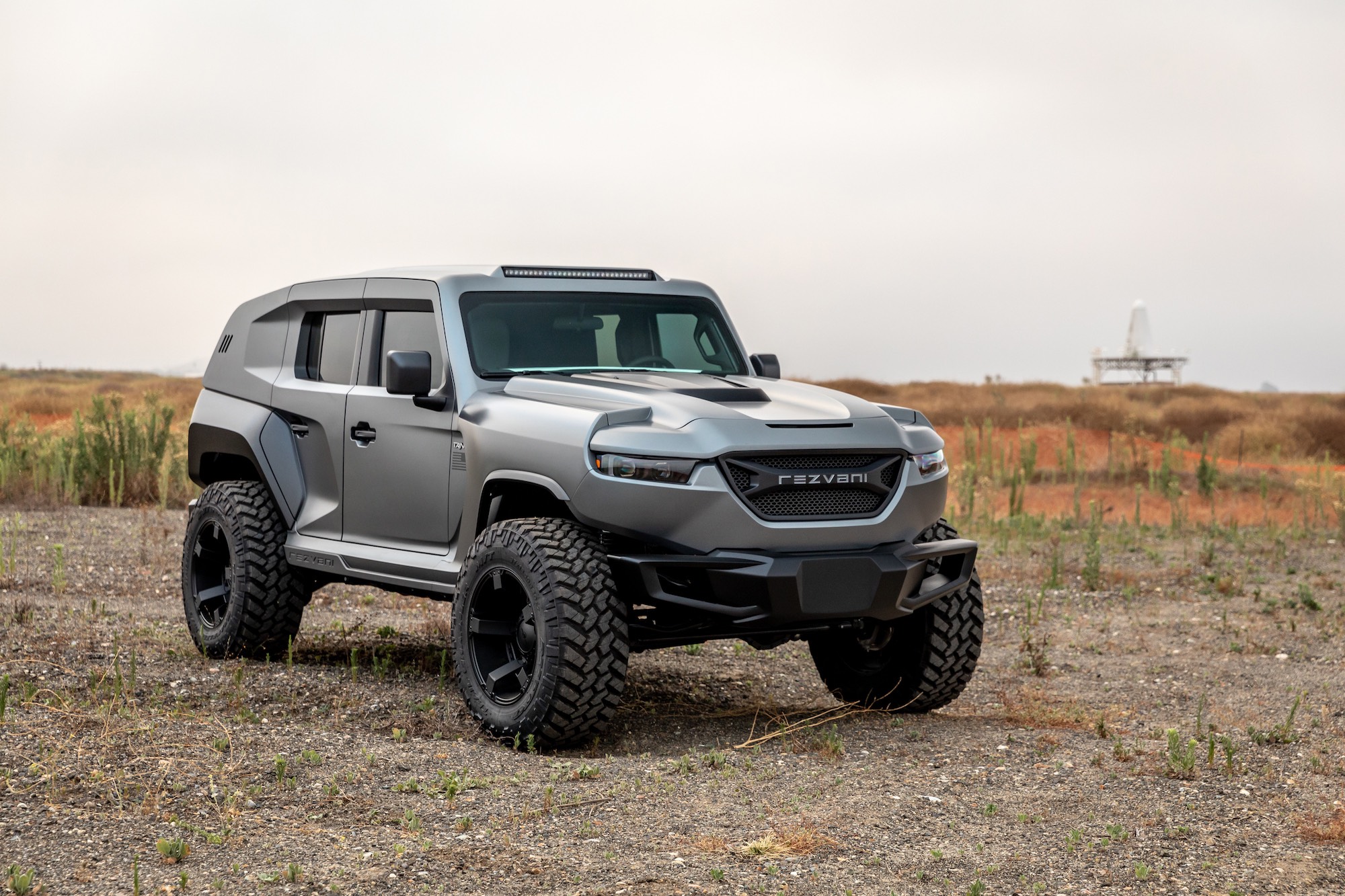Discover the TANK 2020 from Rezvani : the armored SUV with 1000 hp ...