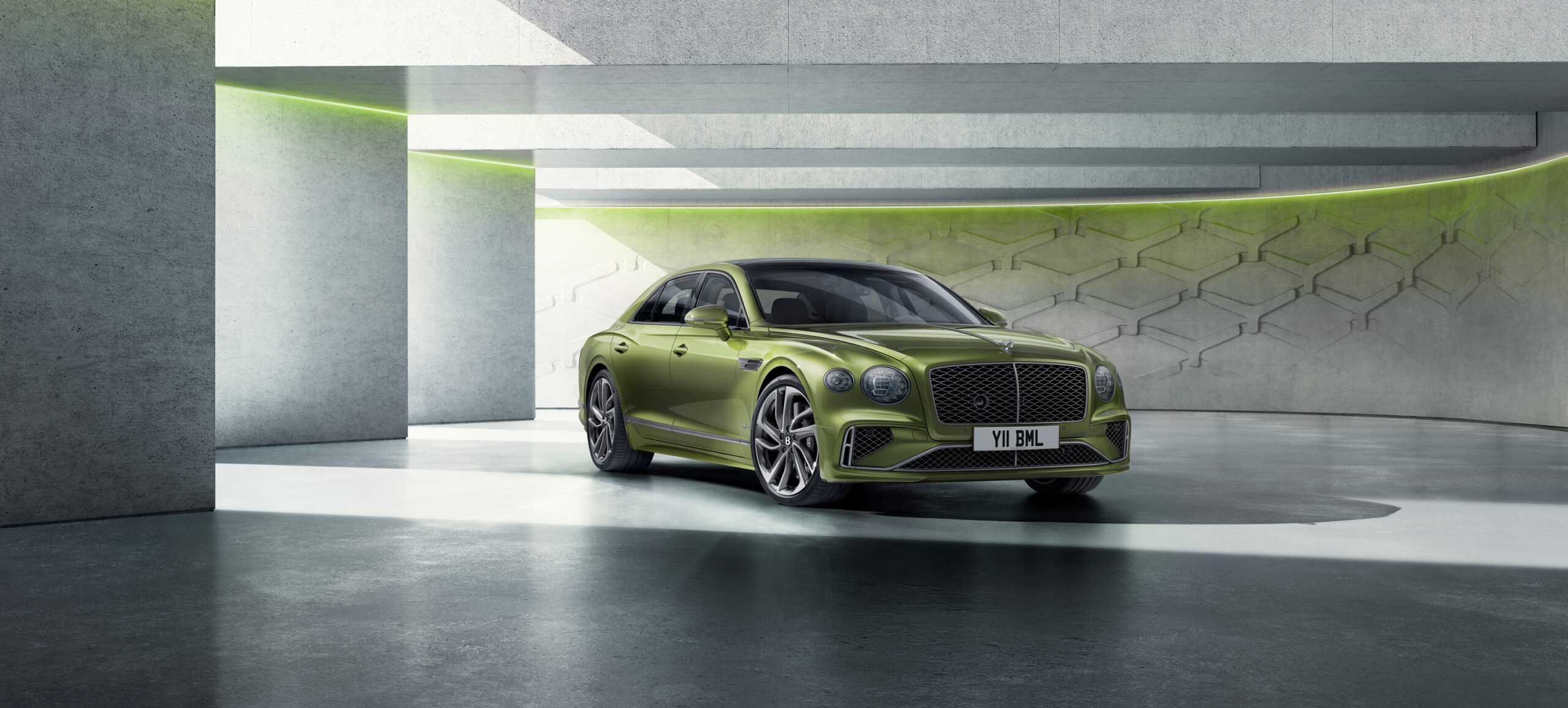 Bentley Flying Spur: The First Four-Door Supercar of Bentley - THE ...