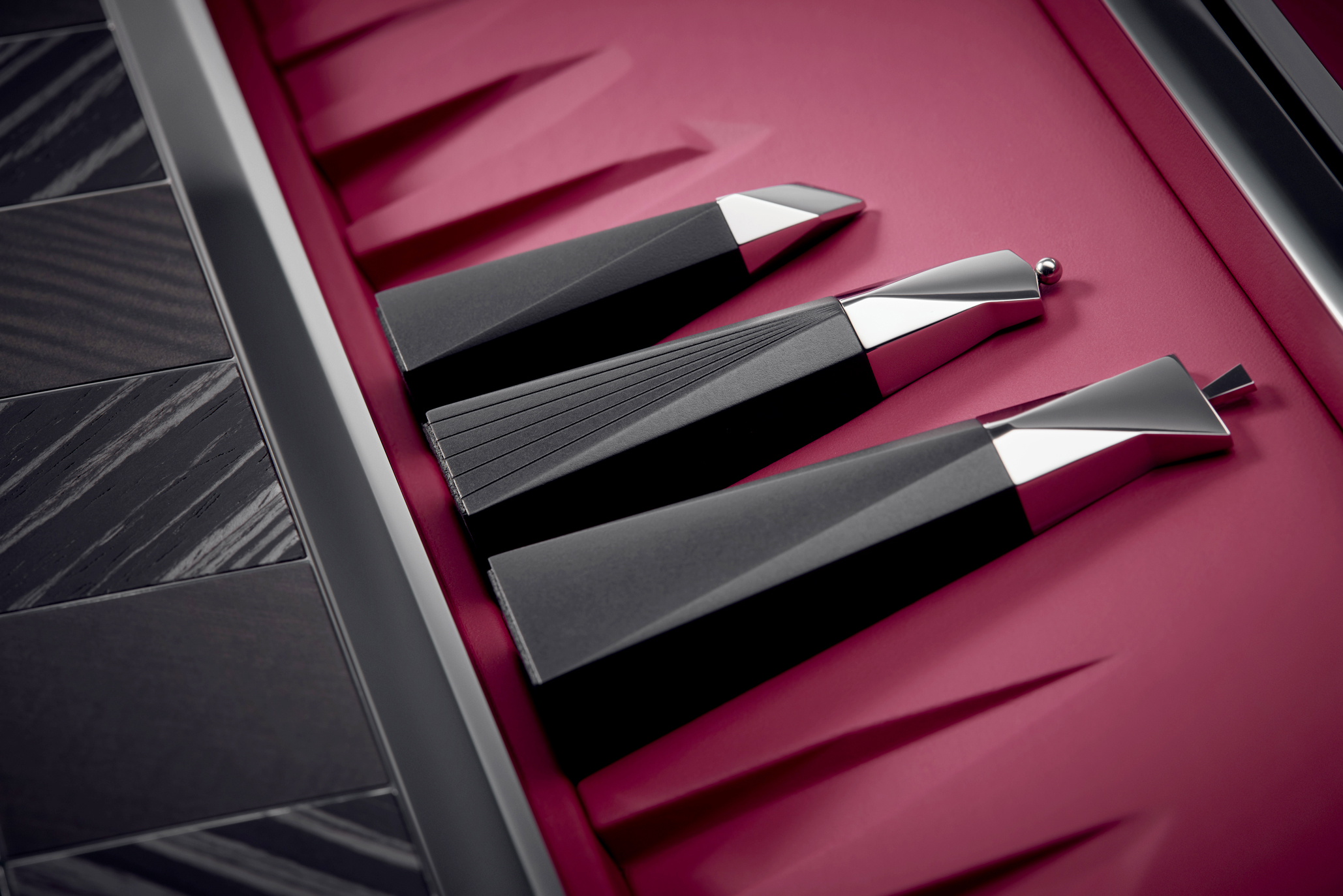 Rolls-Royce Chess Set: an exceptional chess set