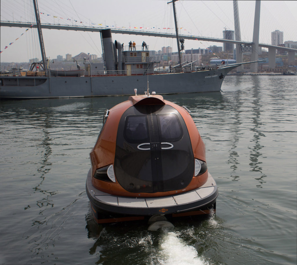 Jet Capsule : le mini-jet made in Italy qui brave les vagues