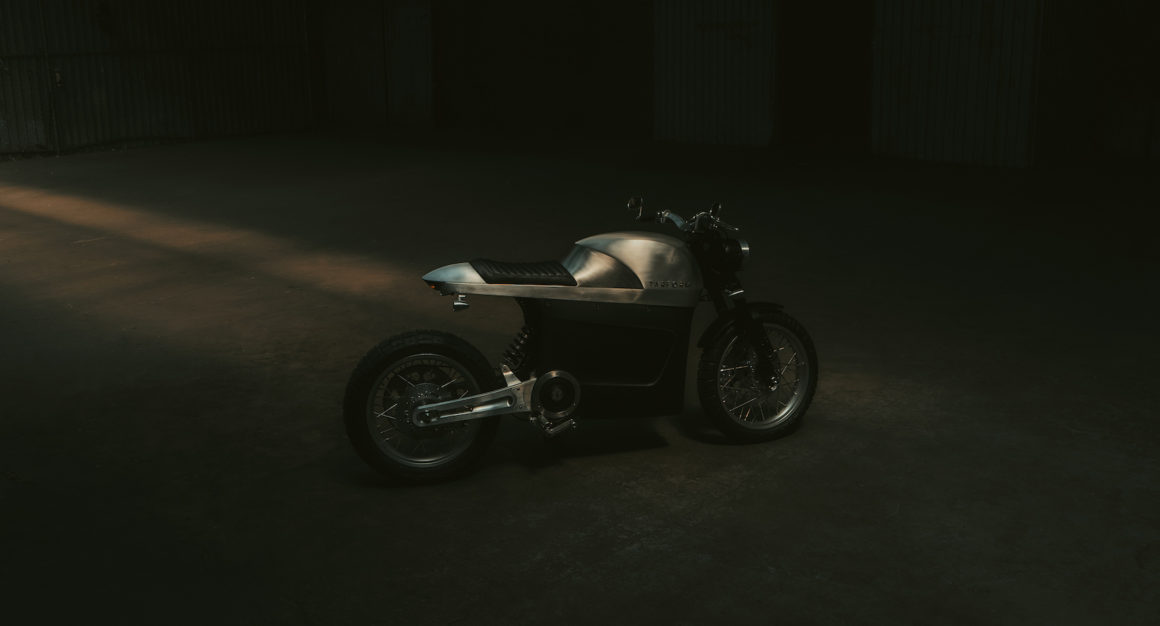 Tarform Luna : le roadster rétro et écologique ! - Le Magazine sur l ...